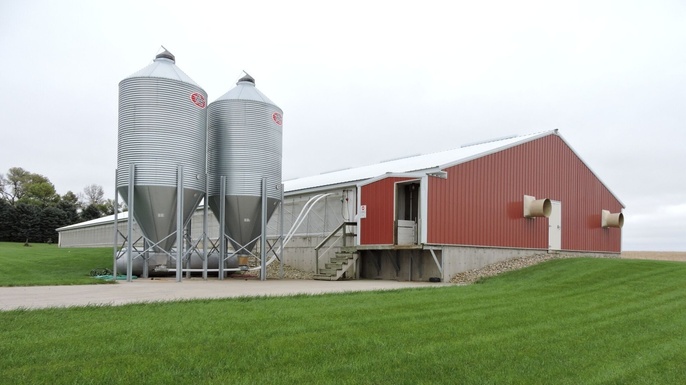 Hog Confinement Project Coordination | How-To Building Center