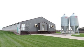 Hog Confinements | How-To Building Center | Sioux Center, Iowa